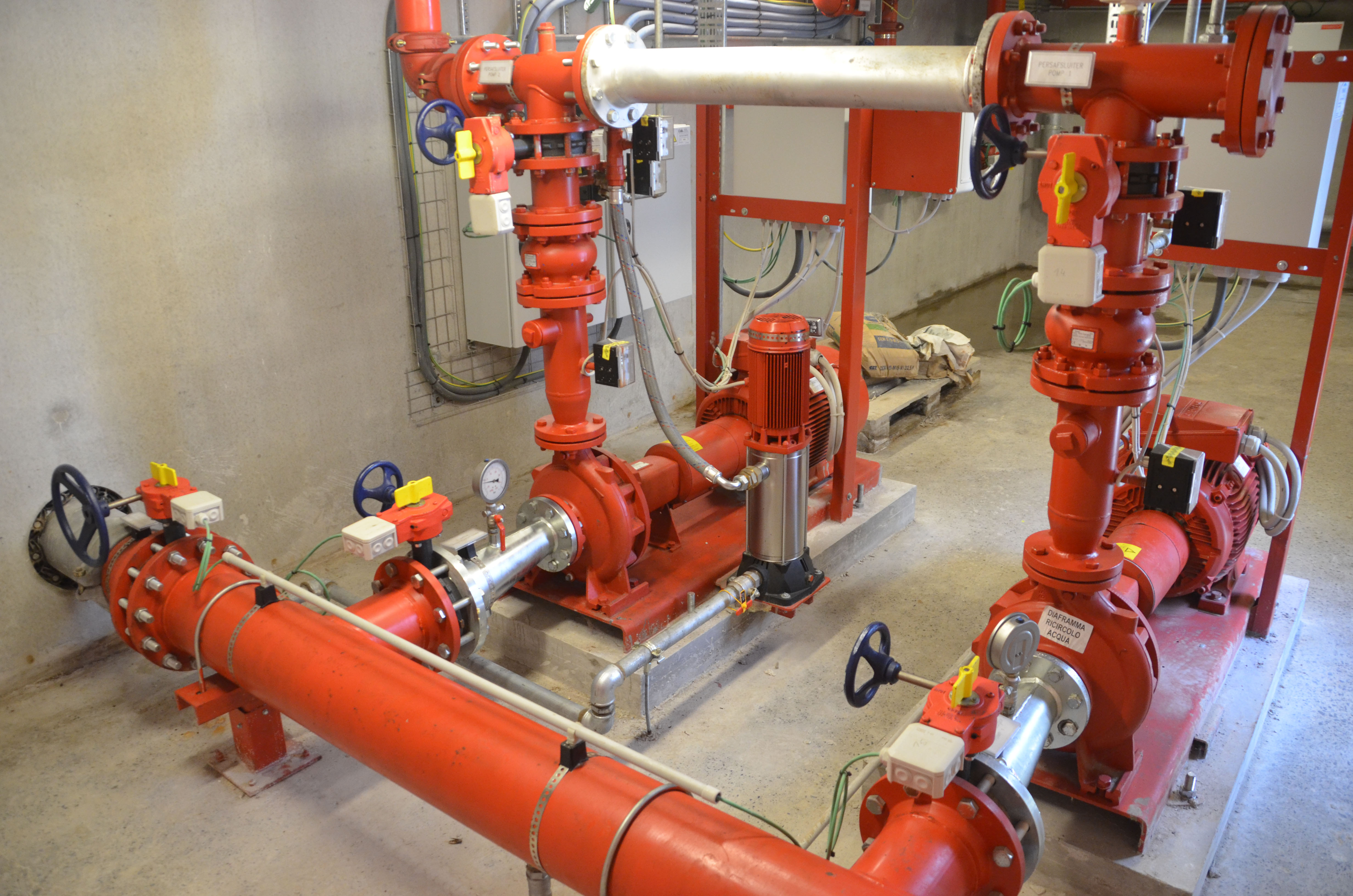 CHILLI PEPPERS CALL FOR FIRE-FIGHTING PUMPS | DAB Pumps